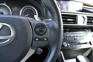 Balts Lexus LS 300h 2013 Viļņa, ar dzinēja tilpumu 2.49 L un nobraukumu 261 tūkst. km par 14000 €, foto 46 vietnē AUTOMOTO.COM.LV