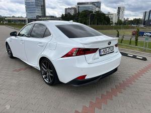 White Lexus LS 300h 2013 in Vilnius, with an engine capacity of 0.00 L and mileage of 95 thousand km for 14900 €, photo 8 on AUTOMOTO.COM.LV