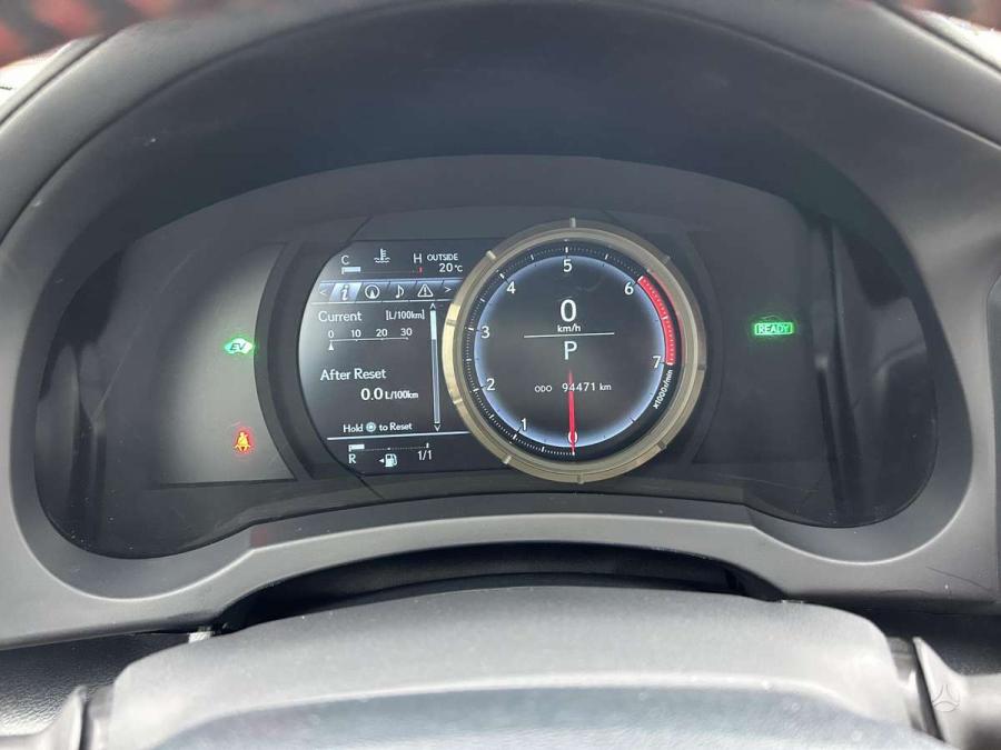 White Lexus LS 300h 2013 in Vilnius, with an engine capacity of 0.00 L and mileage of 95 thousand km for 14900 €, photo 15 on AUTOMOTO.COM.LV