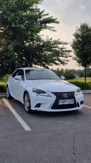 White Lexus LS 300h 2013 in Vilnius, with an engine capacity of 2.50 L and mileage of 250 thousand km for 13999 €, photo  on AUTOMOTO.COM.LV