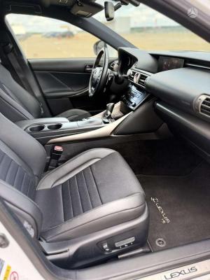 White Lexus LS 300h 2013 in Vilnius, with an engine capacity of 2.50 L and mileage of 94 thousand km for 13900 €, photo 16 on AUTOMOTO.COM.LV