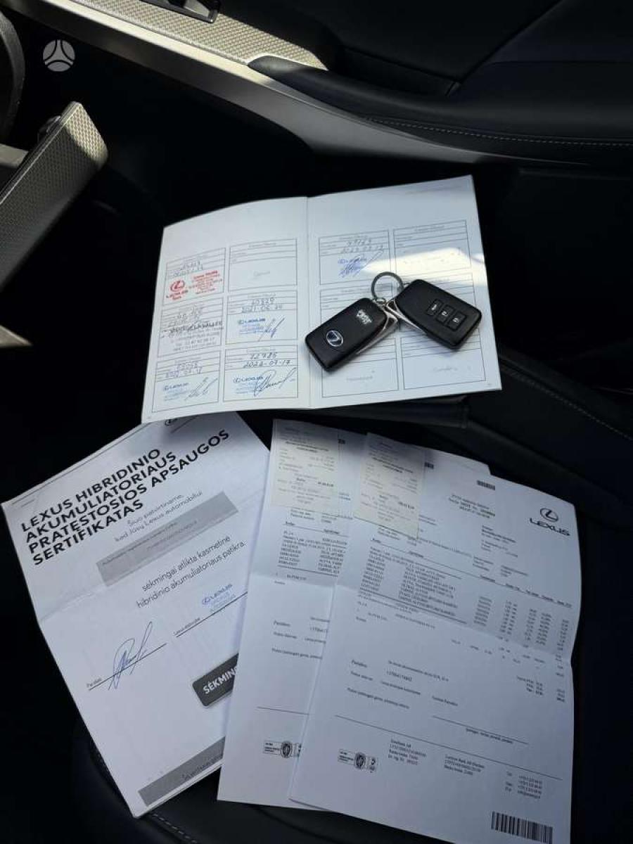White Lexus LS 300h 2013 in Vilnius, with an engine capacity of 2.50 L and mileage of 94 thousand km for 14000 €, photo 25 on AUTOMOTO.COM.LV