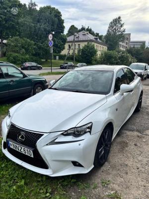 Белый Лексус LS 300h 2014 в Вильнюс, объемом двигателя 2.49 л и пробегом 330 тыс. км за 10800 €, фото  на AUTOMOTO.COM.LV