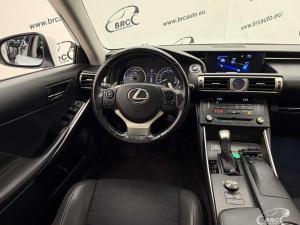 White Lexus LS 300h 2016 in Vilnius, with an engine capacity of 2.50 L and mileage of 170 thousand km for 14900 €, photo 14 on AUTOMOTO.COM.LV