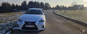 White Lexus LS 300h 2018 in Elektrenai, with an engine capacity of 2.50 L and mileage of 290 thousand km for 14000 €, photo 3 on AUTOMOTO.COM.LV