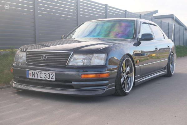 Zils Lexus LS 400 1997 Viļņa, ar dzinēja tilpumu 3.97 L un nobraukumu 447 tūkst. km par 10000 €, foto 6 vietnē AUTOMOTO.COM.LV