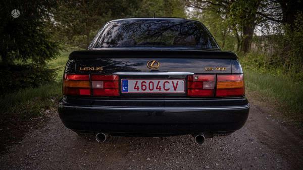 Лексус ЛС 400 1992 в Каунас, объемом двигателя 3.97 л и пробегом 300 тыс. км за 9500 €, фото 3 на AUTOMOTO.COM.LV