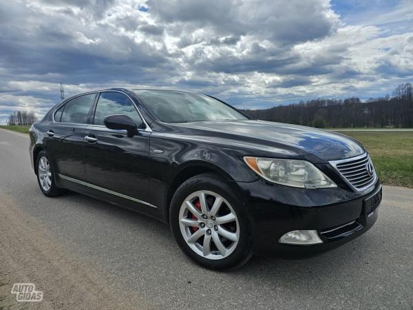 Black Lexus LS 460 2008 in Vilnius, with an engine capacity of 4.60 L and mileage of 285 thousand km for 4500 €, photo 2 on AUTOMOTO.COM.LV