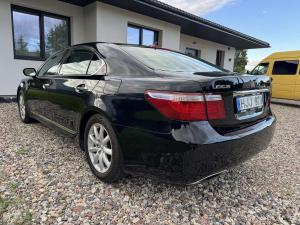 Черный Лексус LS 460 2008 в Шальчининкай, объемом двигателя 4.61 л и пробегом 280 тыс. км за 2600 €, фото 6 на AUTOMOTO.COM.LV
