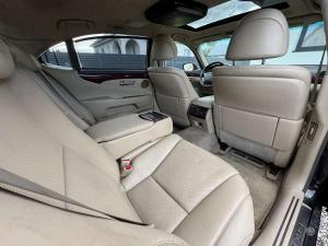 Черный Лексус LS 460 2008 в Шальчининкай, объемом двигателя 4.61 л и пробегом 280 тыс. км за 2600 €, фото 12 на AUTOMOTO.COM.LV