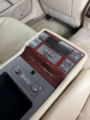 Черный Лексус LS 460 2008 в Шальчининкай, объемом двигателя 4.61 л и пробегом 280 тыс. км за 2600 €, фото 15 на AUTOMOTO.COM.LV