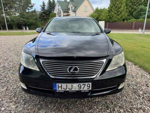 Черный Лексус LS 460 2008 в Вильнюс, объемом двигателя 4.60 л и пробегом 280 тыс. км за 2500 €, фото 4 на AUTOMOTO.COM.LV