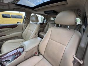 Черный Лексус LS 460 2008 в Вильнюс, объемом двигателя 4.60 л и пробегом 280 тыс. км за 2500 €, фото 14 на AUTOMOTO.COM.LV