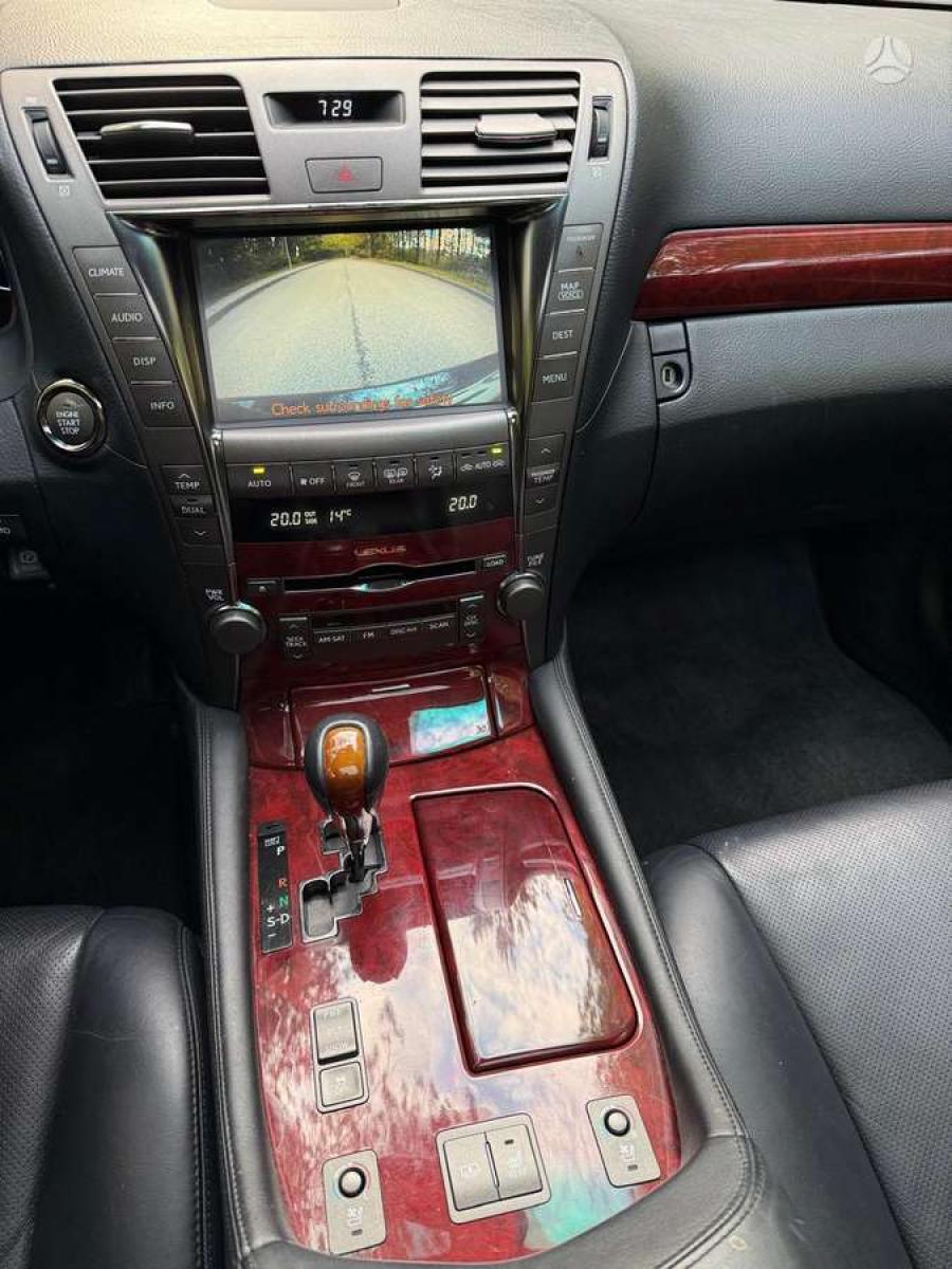 Melns Lexus LS 460 2008 Viļņa, ar dzinēja tilpumu 4.61 L un nobraukumu 217 tūkst. km par 6999 €, foto 8 vietnē AUTOMOTO.COM.LV