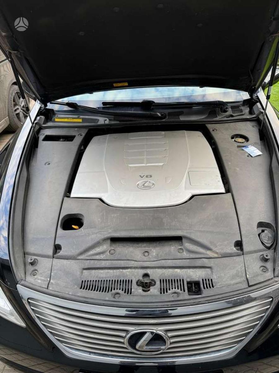 Melns Lexus LS 460 2008 Viļņa, ar dzinēja tilpumu 4.61 L un nobraukumu 217 tūkst. km par 6999 €, foto 18 vietnē AUTOMOTO.COM.LV