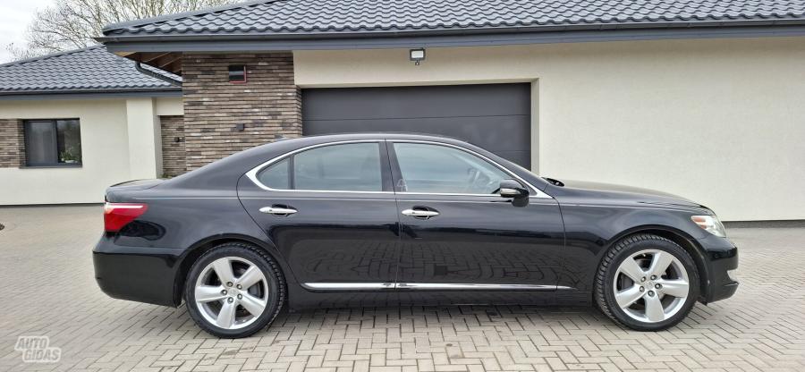 Черный Лексус LS 460 2011 в Вильнюс, объемом двигателя 4.60 л и пробегом 110 тыс. км за 13500 €, фото 5 на AUTOMOTO.COM.LV