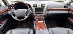 Черный Лексус LS 460 2011 в Вильнюс, объемом двигателя 4.60 л и пробегом 110 тыс. км за 13500 €, фото 12 на AUTOMOTO.COM.LV