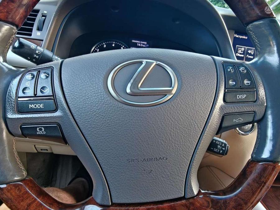 Melns Lexus LS 460 2015 Šauļi, ar dzinēja tilpumu 4.61 L un nobraukumu 349 tūkst. km par 14900 €, foto 9 vietnē AUTOMOTO.COM.LV