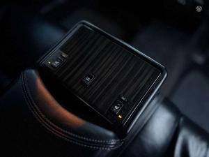 Черный Лексус LS 460 2015 в Вильнюс, объемом двигателя 4.61 л и пробегом 230 тыс. км за 11850 €, фото 47 на AUTOMOTO.COM.LV