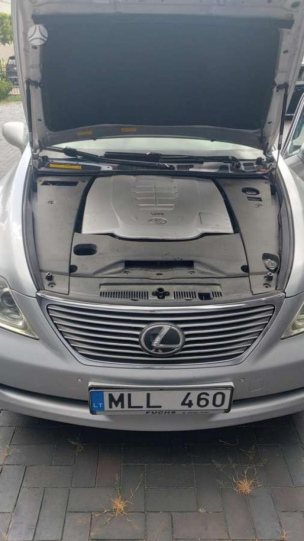 Pelēks Lexus LS 460 2007 Kauņa, ar dzinēja tilpumu 4.61 L un nobraukumu 243 tūkst. km par 8900 €, foto 7 vietnē AUTOMOTO.COM.LV