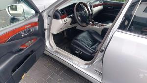 Pelēks Lexus LS 460 2007 Kauņa, ar dzinēja tilpumu 4.61 L un nobraukumu 243 tūkst. km par 8900 €, foto 10 vietnē AUTOMOTO.COM.LV