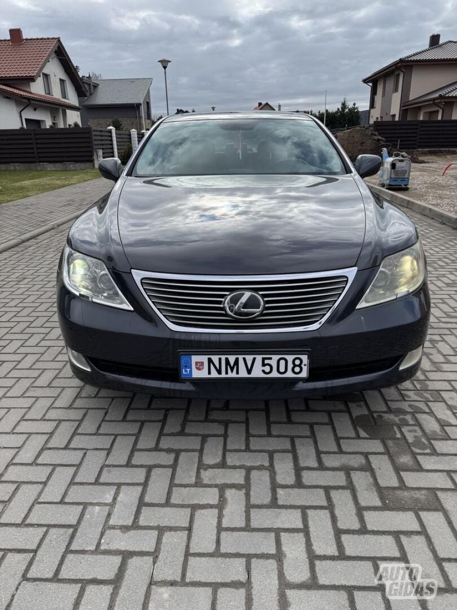 Lexus LS 460 2007 in Klaipeda, with an engine capacity of 4.60 L and mileage of 352 thousand km for 9500 €, photo 3 on AUTOMOTO.COM.LV