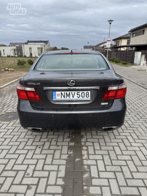 Lexus LS 460 2007 in Klaipeda, with an engine capacity of 4.60 L and mileage of 352 thousand km for 9500 €, photo 7 on AUTOMOTO.COM.LV