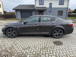 Lexus LS 460 2007 Klaipėda, ar dzinēja tilpumu 4.60 L un nobraukumu 346 tūkst. km par 9450 €, foto 9 vietnē AUTOMOTO.COM.LV