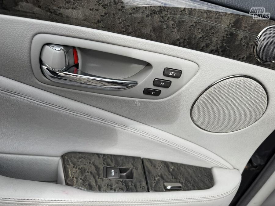 Lexus LS 460 2007 Klaipėda, ar dzinēja tilpumu 4.60 L un nobraukumu 346 tūkst. km par 9450 €, foto 12 vietnē AUTOMOTO.COM.LV