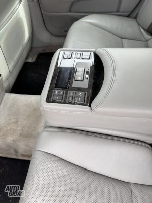 Lexus LS 460 2007 Klaipėda, ar dzinēja tilpumu 4.60 L un nobraukumu 346 tūkst. km par 9450 €, foto 13 vietnē AUTOMOTO.COM.LV