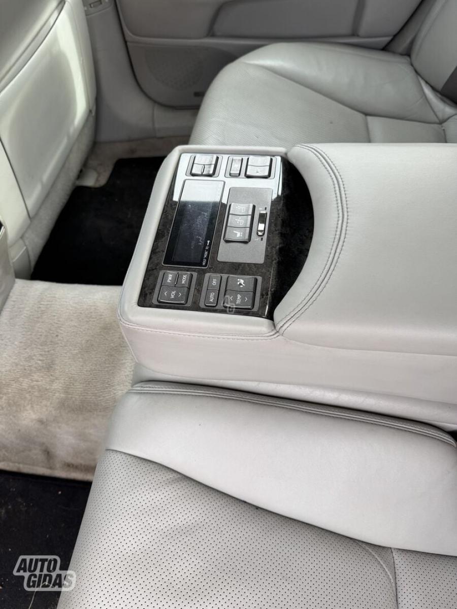Lexus LS 460 2007 Klaipėda, ar dzinēja tilpumu 4.60 L un nobraukumu 346 tūkst. km par 9450 €, foto 13 vietnē AUTOMOTO.COM.LV