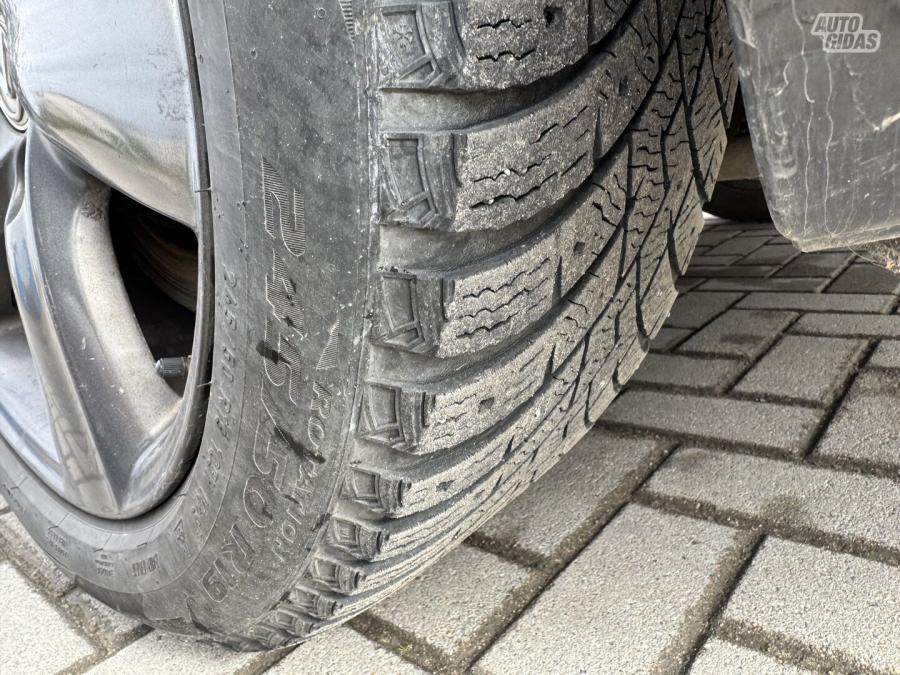 Lexus LS 460 2007 Klaipėda, ar dzinēja tilpumu 4.60 L un nobraukumu 346 tūkst. km par 9450 €, foto 22 vietnē AUTOMOTO.COM.LV
