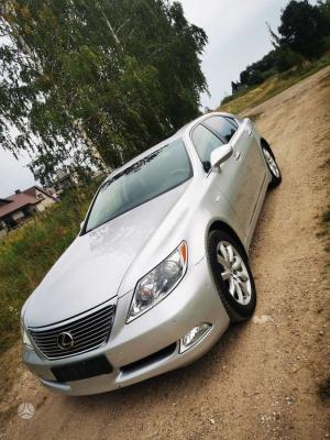 Lexus LS 460 2007 Kauņa, ar dzinēja tilpumu 4.60 L un nobraukumu 270 tūkst. km par 4800 €, foto  vietnē AUTOMOTO.COM.LV