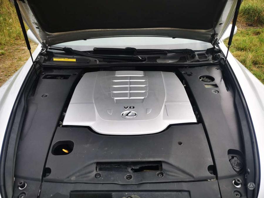 Lexus LS 460 2007 Kauņa, ar dzinēja tilpumu 4.60 L un nobraukumu 270 tūkst. km par 4800 €, foto 16 vietnē AUTOMOTO.COM.LV