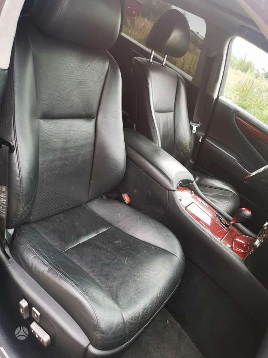 Lexus LS 460 2007 Kauņa, ar dzinēja tilpumu 4.60 L un nobraukumu 270 tūkst. km par 4800 €, foto 21 vietnē AUTOMOTO.COM.LV