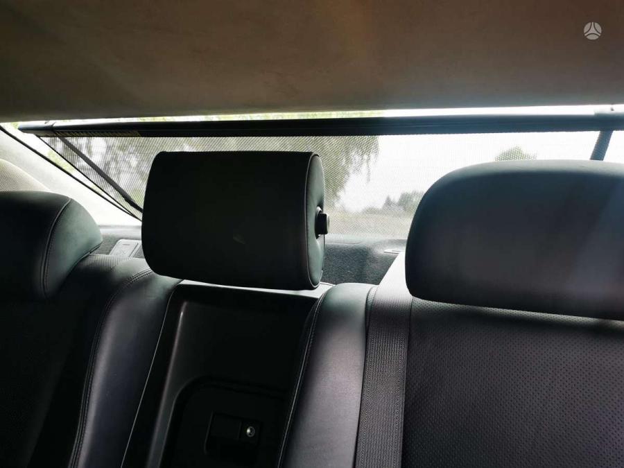 Lexus LS 460 2007 Kauņa, ar dzinēja tilpumu 4.60 L un nobraukumu 270 tūkst. km par 4800 €, foto 29 vietnē AUTOMOTO.COM.LV