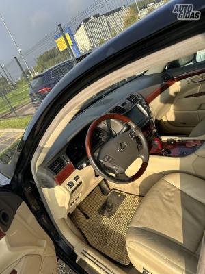 Lexus LS 460 2007 Viļņa, ar dzinēja tilpumu 4.60 L un nobraukumu 282 tūkst. km par 6000 €, foto 6 vietnē AUTOMOTO.COM.LV