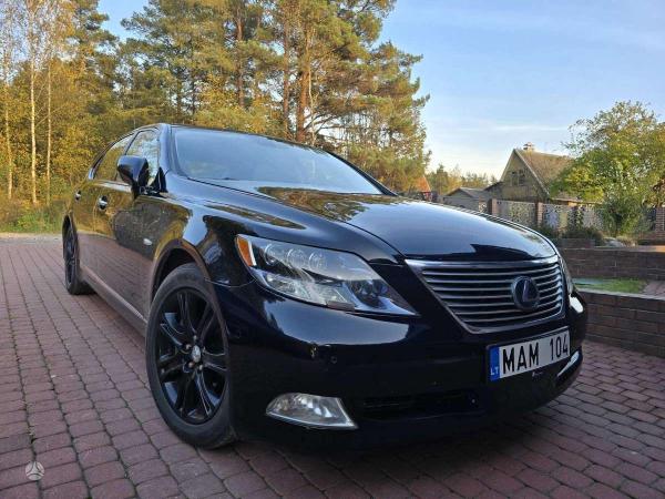 Zils Lexus LS 500 2008 Utena, ar dzinēja tilpumu 5.00 L un nobraukumu 409 tūkst. km par 7000 €, foto 2 vietnē AUTOMOTO.COM.LV
