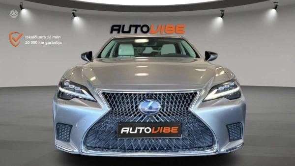 Grey Lexus LS 500h 2021 in Vilnius, with an engine capacity of 3.50 L and mileage of 115 thousand km for 59989 €, photo 2 on AUTOMOTO.COM.LV