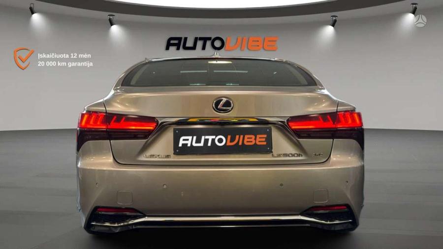 Grey Lexus LS 500h 2021 in Vilnius, with an engine capacity of 3.50 L and mileage of 115 thousand km for 59989 €, photo 5 on AUTOMOTO.COM.LV