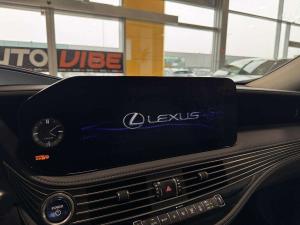Grey Lexus LS 500h 2021 in Vilnius, with an engine capacity of 3.50 L and mileage of 115 thousand km for 59989 €, photo 37 on AUTOMOTO.COM.LV
