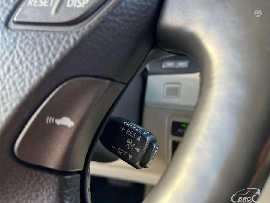 Melns Lexus LS 600h 2008 Viļņa, ar dzinēja tilpumu 4.97 L un nobraukumu 393 tūkst. km par 8900 €, foto 18 vietnē AUTOMOTO.COM.LV