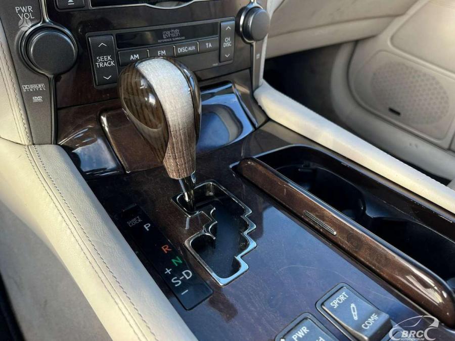 Melns Lexus LS 600h 2008 Viļņa, ar dzinēja tilpumu 4.97 L un nobraukumu 393 tūkst. km par 8900 €, foto 32 vietnē AUTOMOTO.COM.LV
