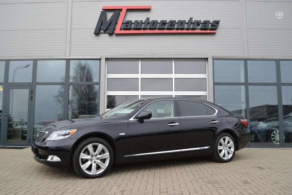 Black Lexus LS 600h 2011 in Vilnius, with an engine capacity of 4.97 L and mileage of 225 thousand km for 17000 €, photo 1 on AUTOMOTO.COM.LV