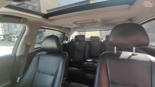 Melns Lexus LS 600h 2012 Šauļi, ar dzinēja tilpumu 5.00 L un nobraukumu 86 tūkst. km par 14999 €, foto 7 vietnē AUTOMOTO.COM.LV