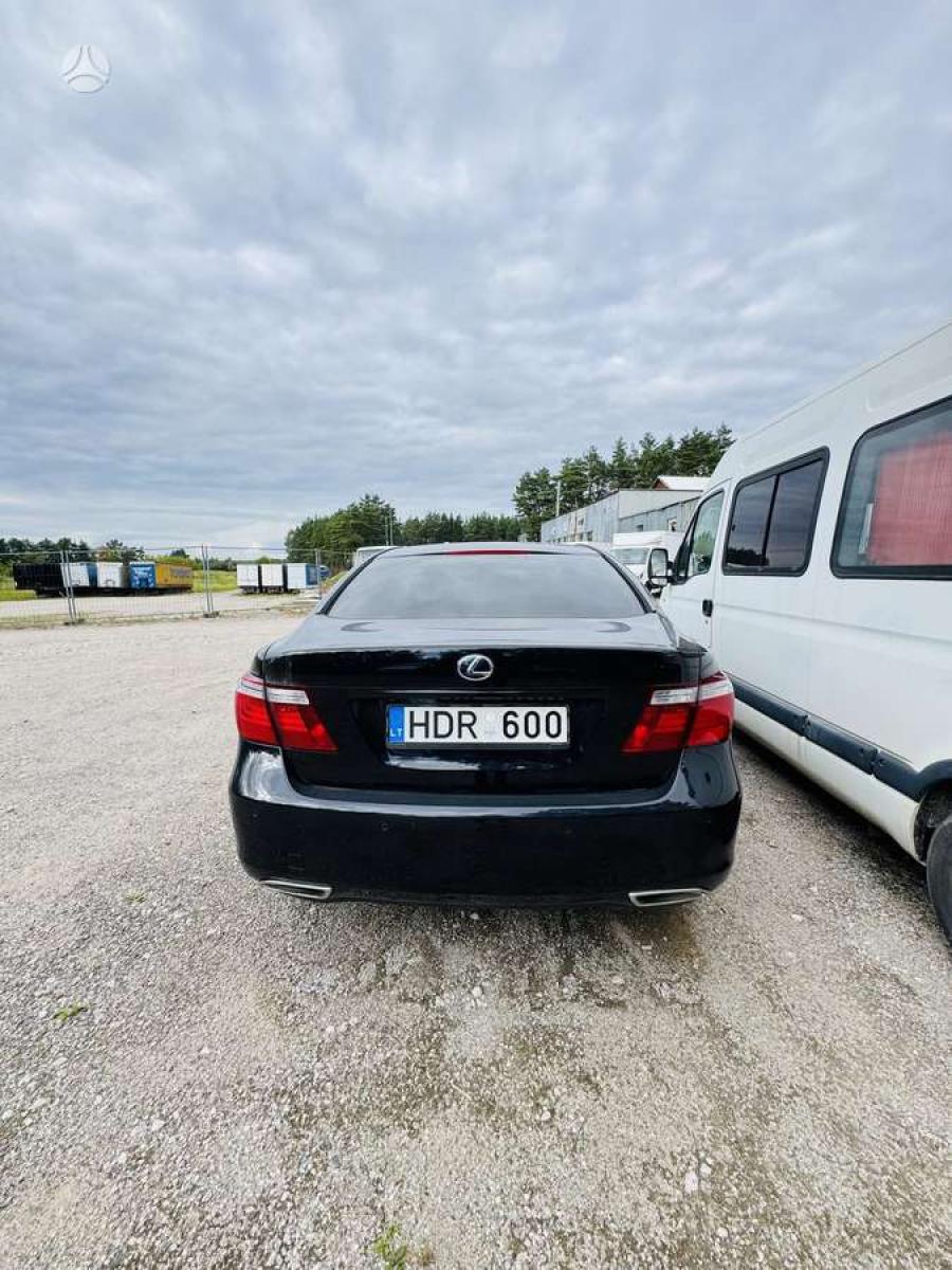 Zils Lexus LS 600h 2008 Viļņa, ar dzinēja tilpumu 0.00 L un nobraukumu 500 tūkst. km par 6000 €, foto 6 vietnē AUTOMOTO.COM.LV