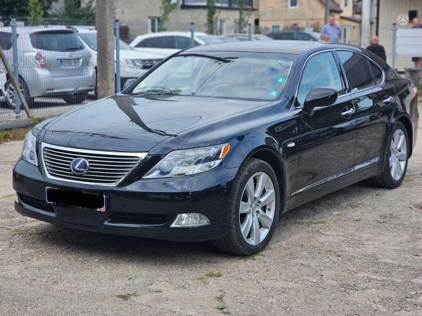 Zils Lexus LS 600h 2008 Tauragė, ar dzinēja tilpumu 4.97 L un nobraukumu 270 tūkst. km par 8800 €, foto 4 vietnē AUTOMOTO.COM.LV