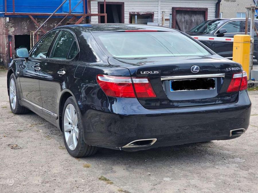 Zils Lexus LS 600h 2008 Tauragė, ar dzinēja tilpumu 4.97 L un nobraukumu 270 tūkst. km par 8800 €, foto 5 vietnē AUTOMOTO.COM.LV