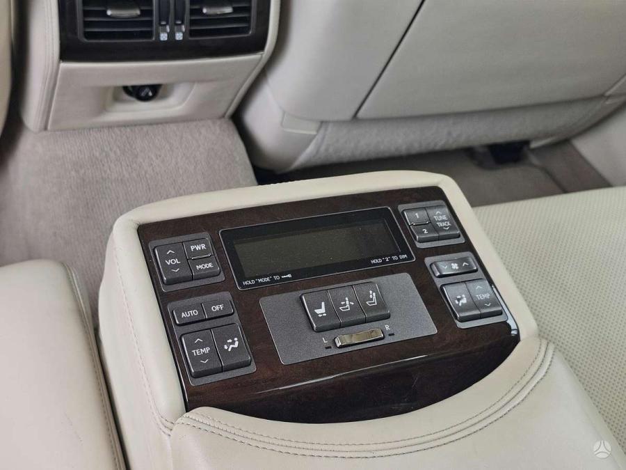 Zils Lexus LS 600h 2008 Tauragė, ar dzinēja tilpumu 4.97 L un nobraukumu 270 tūkst. km par 8800 €, foto 14 vietnē AUTOMOTO.COM.LV