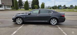 Серый Лексус LS 600h 2008 в Паневежис, объемом двигателя 4.97 л и пробегом 211 тыс. км за 9900 €, фото 3 на AUTOMOTO.COM.LV